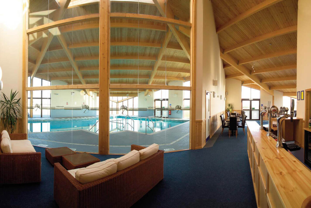 Gimblet Rock Holiday Park Leisure Complex - PinelogPinelog