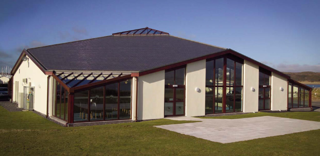 Gimblet Rock Holiday Park Leisure Complex - PinelogPinelog